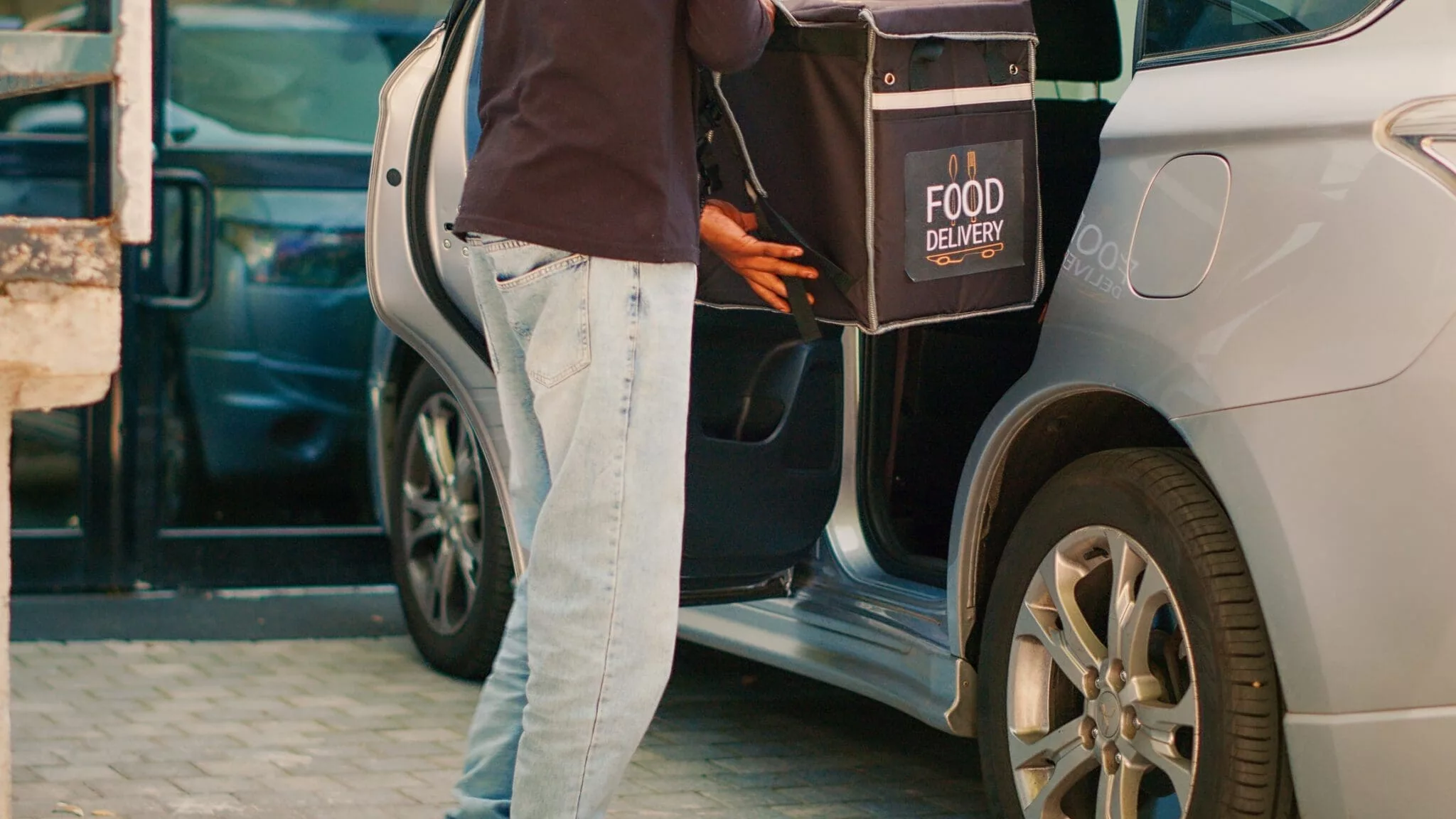 Can Taxi Insurance give cover for food delivery services?